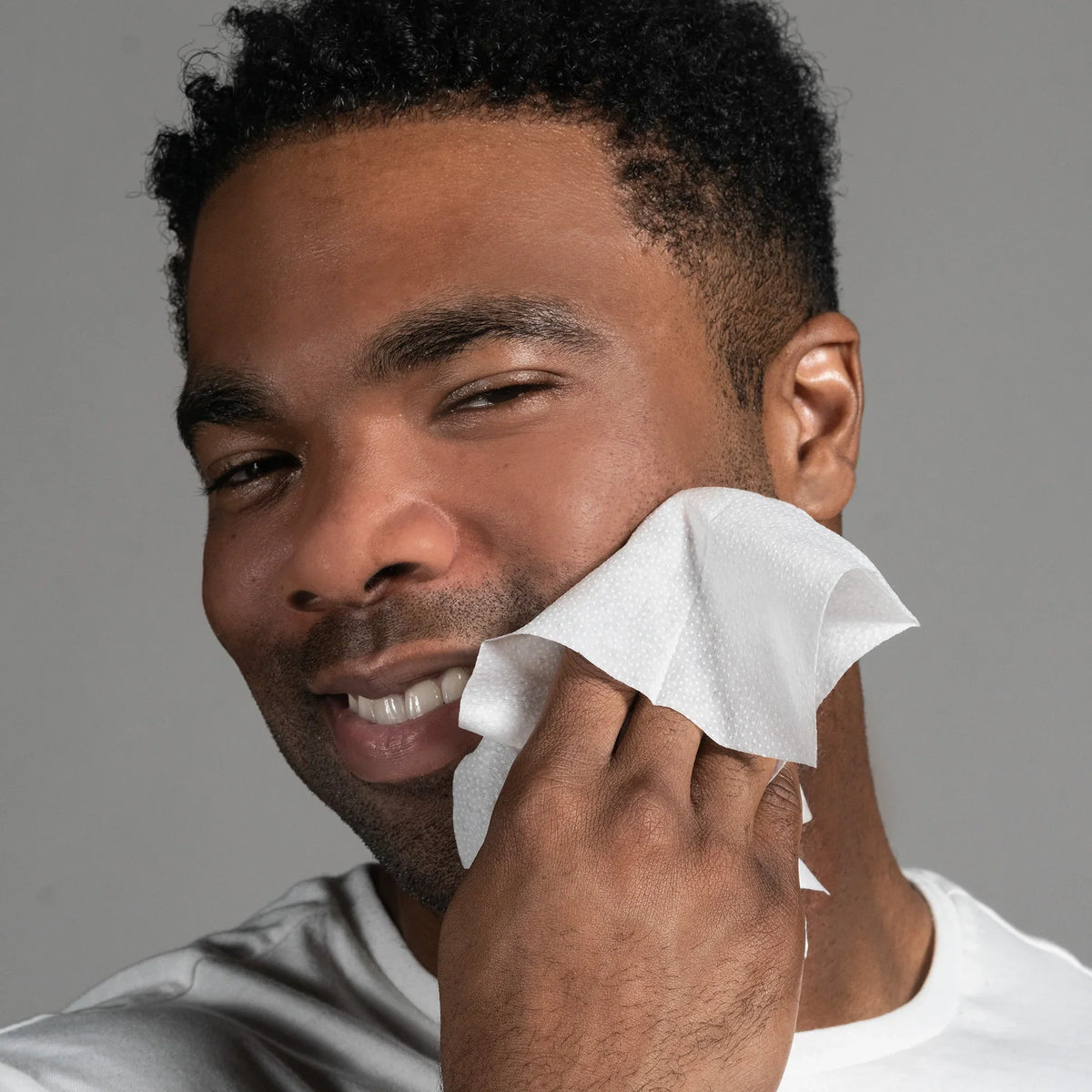 AHA Exfoliating and Resurfacing Wipes | – Anthony EU